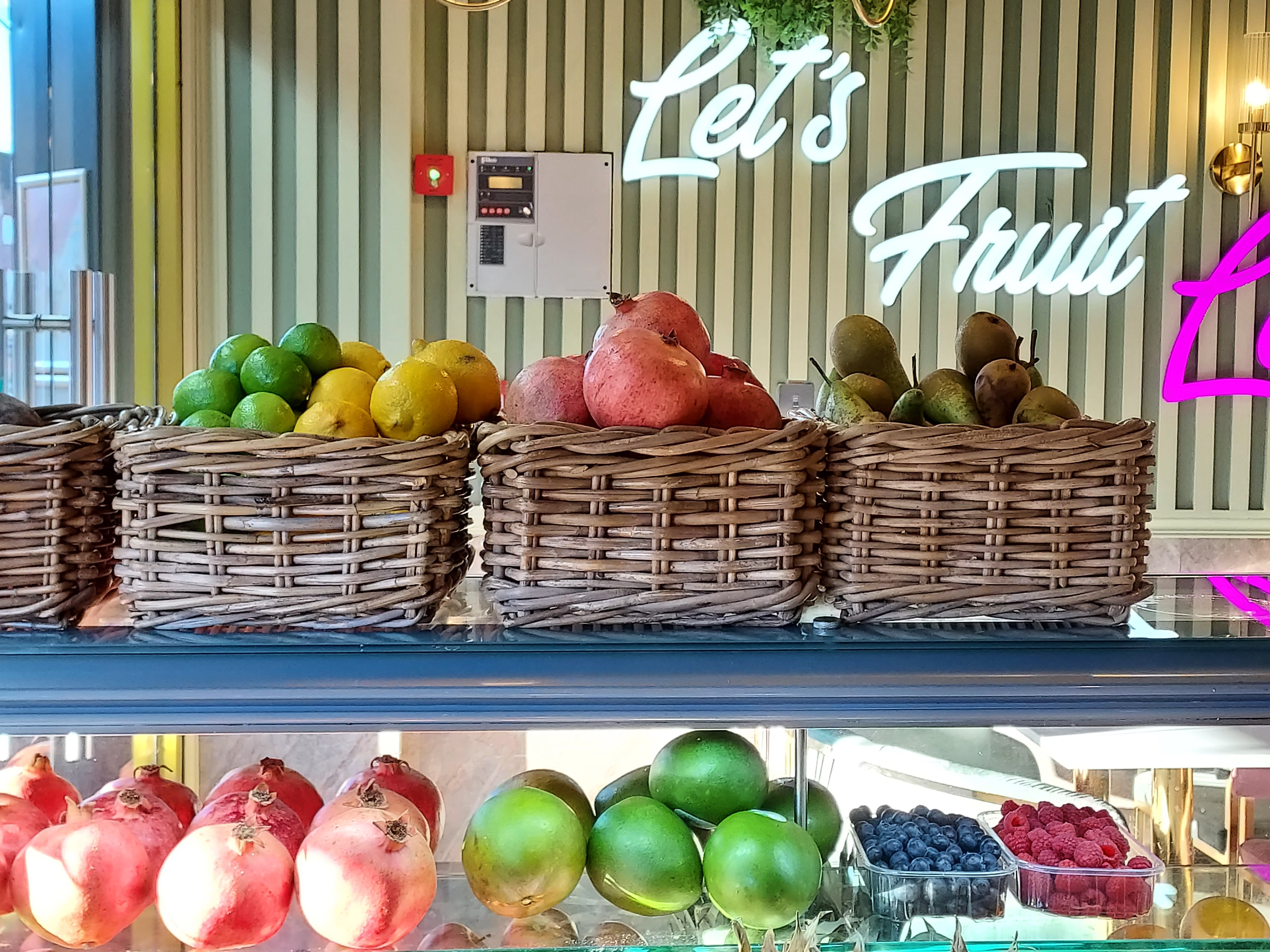 Extracting the goodness: squeezing success in the local freshly pressed ...